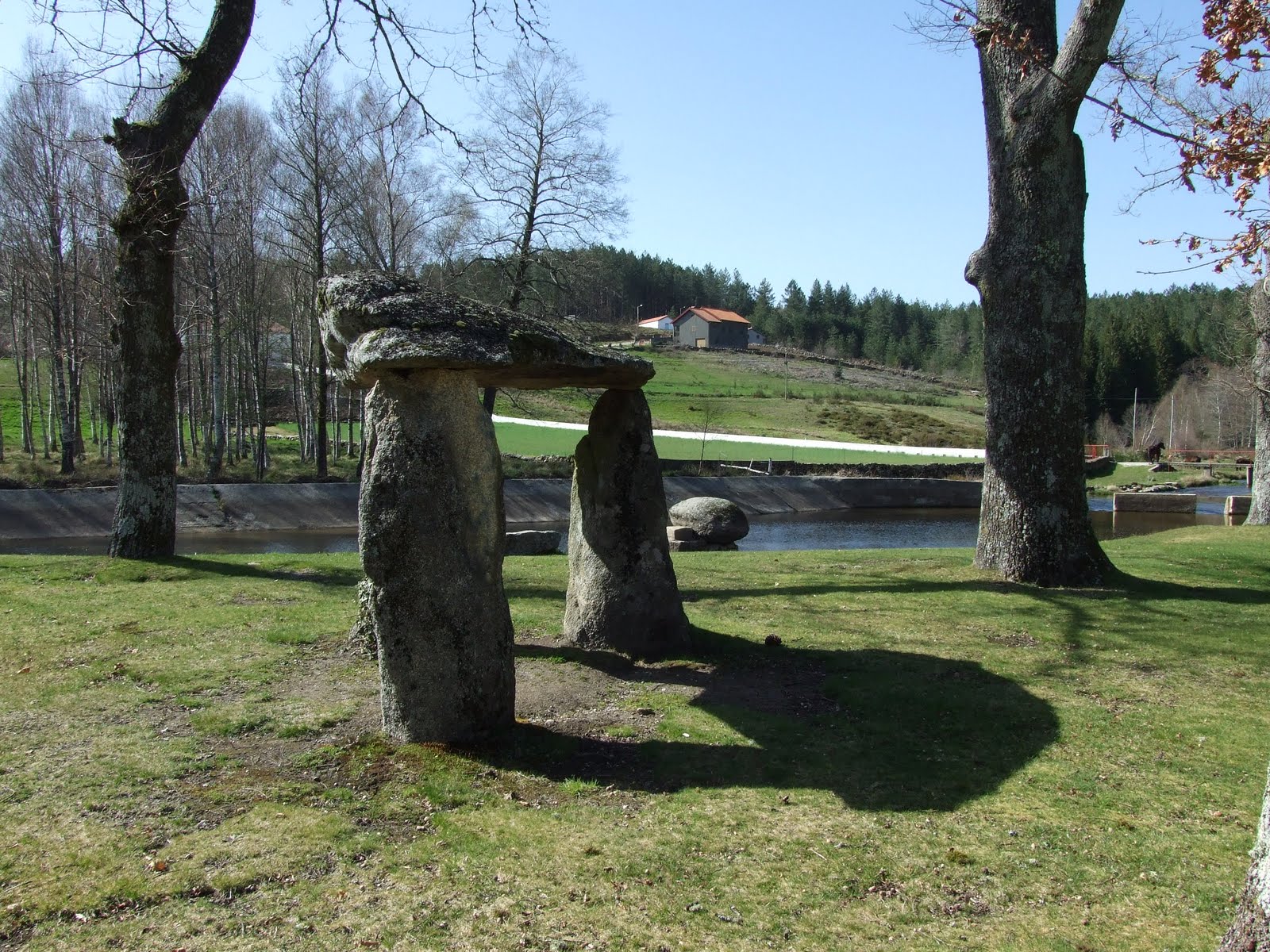 VILA de SALTO- Uns Olhares: Parque de Salto II