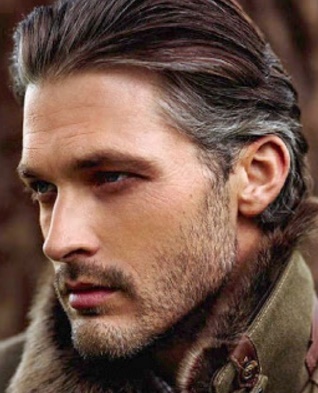 Modernos cortes de pelo para hombres con canas ¡Increíbles!