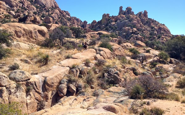 Camping and Horses : THE DRAGOON MOUNTAINS