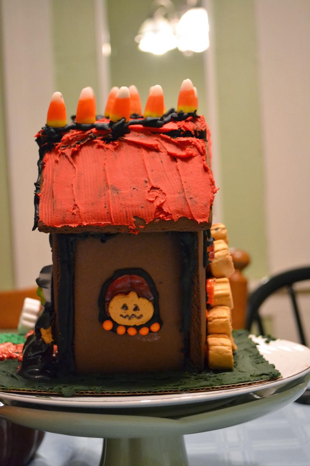 Simple Savory & Satisfying: Haunted Gingerbread House 2013