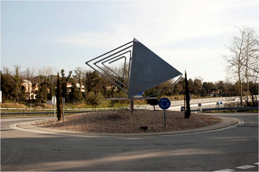 ZOILOLOBO. retrodezcan: ESCULTURA PÚBLICA - CAN CARBONELL