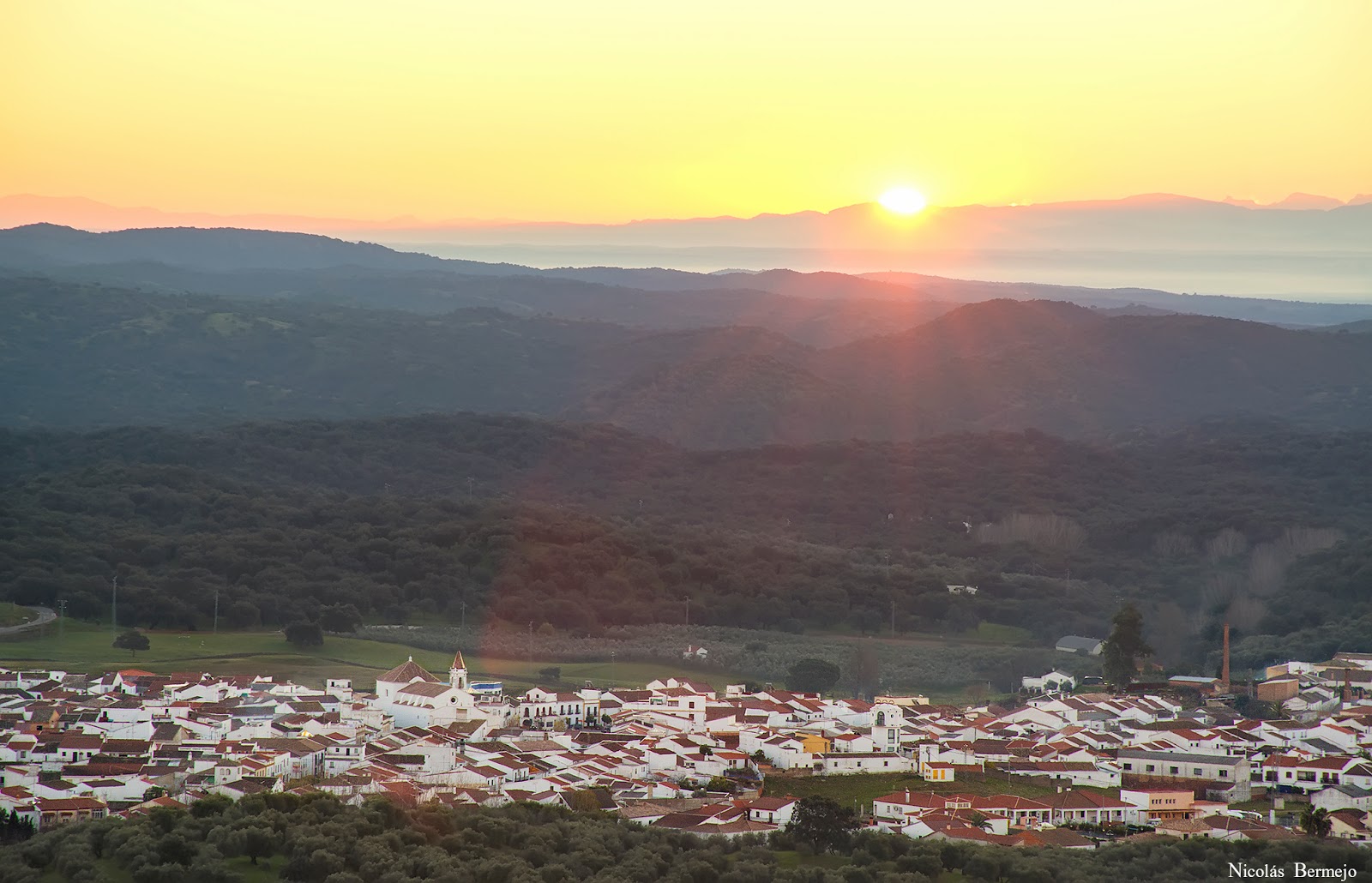 El tiempo en las Navas de la Concepción: Amanecer