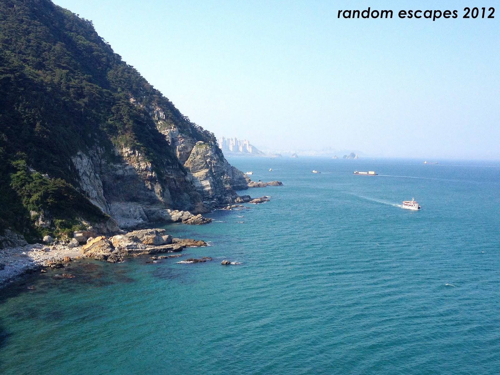 RANDOM ESCAPES: Busan: Taejongdae's Lighthouse & Observatory