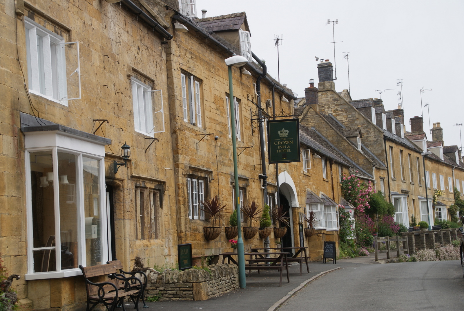 Organic Garden Dreams: The Beautiful Village of Blockley in the ...