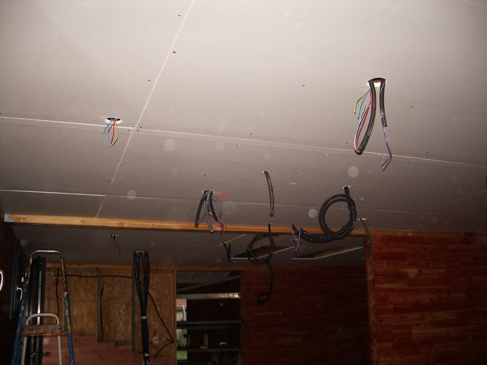 ma maison en parpaings de bois BVB: Les cloisons en placo