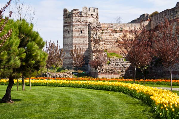 Geriatric Gapper: Walking the Walls of Constantinople