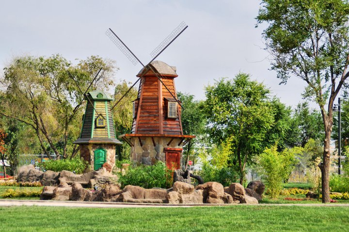 Todos contra el Arte: DETALLES DEL PARQUE EUROPA