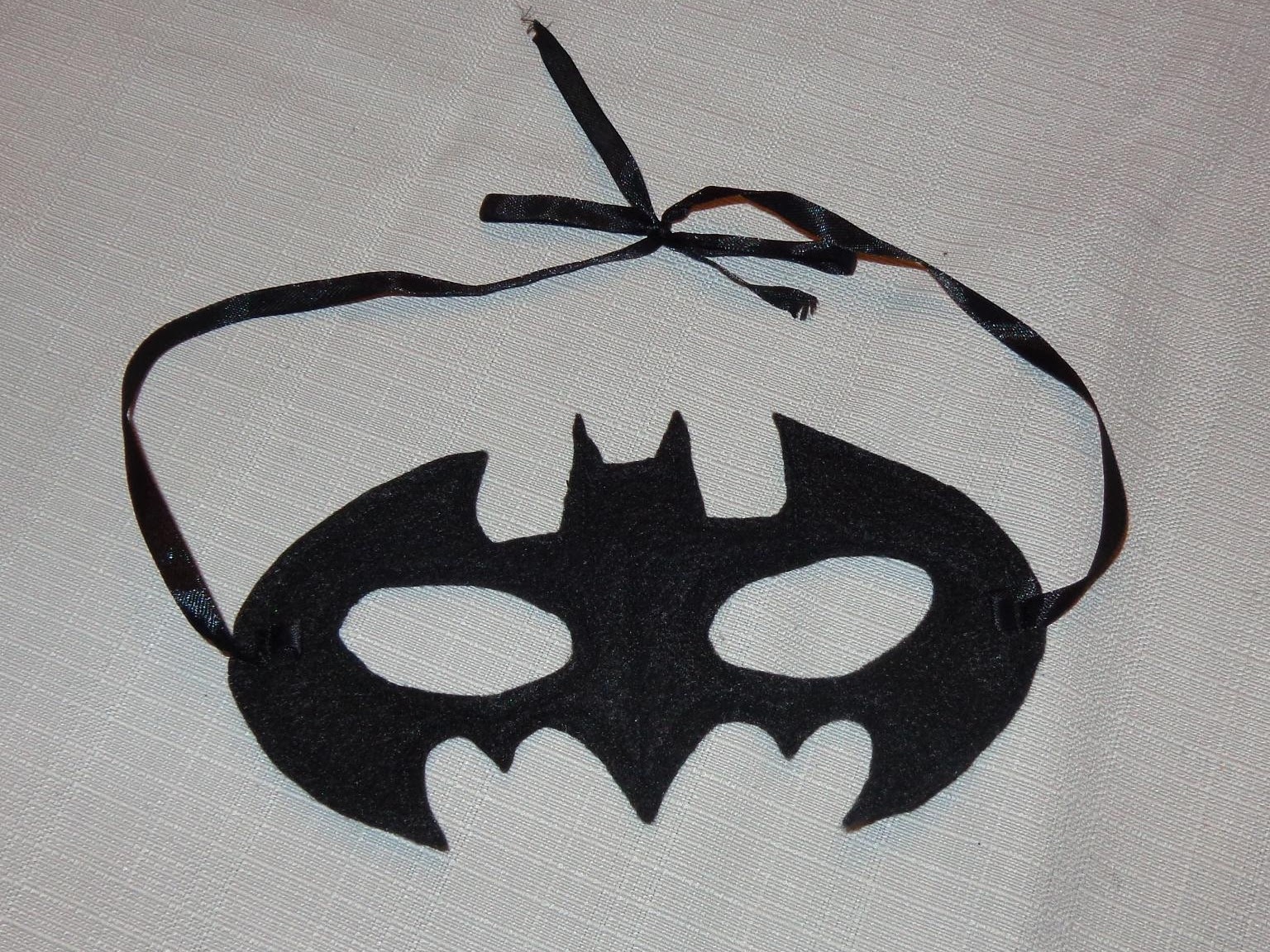 Fabrication Site: Quick & Easy Batman Costume