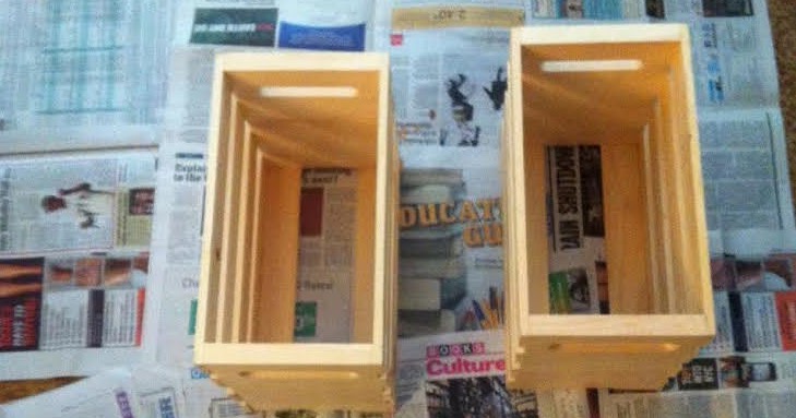 THE SAVVY SHOPPER: DIY Bookcase Using Narrow Wooden Crates