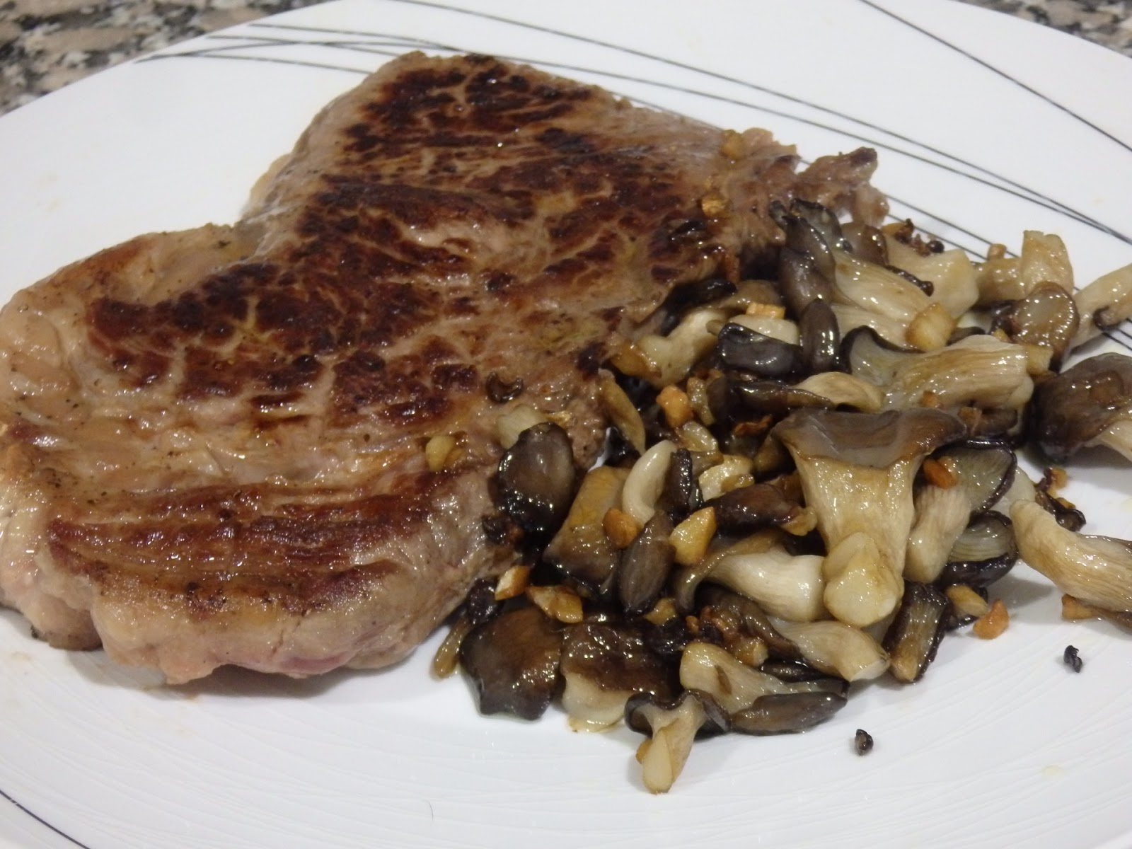 OSUKAA IS COOKING: ENTRECOT DE TERNERA CON SETAS FLOR DE GIRGOLA AL ...