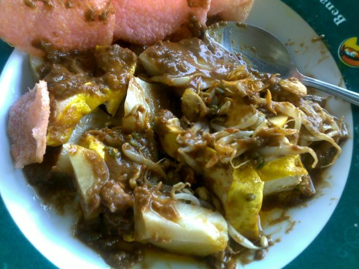 Kupat Tahu Gempol Bandung - Berita Bondowoso