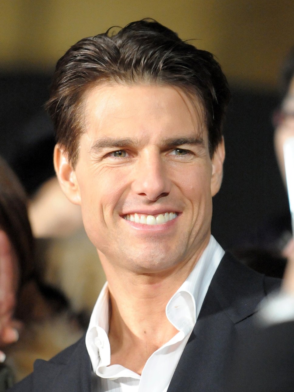 Hollywood and Bollywood News: Halle Berry, Tom Cruise to present at Oscars