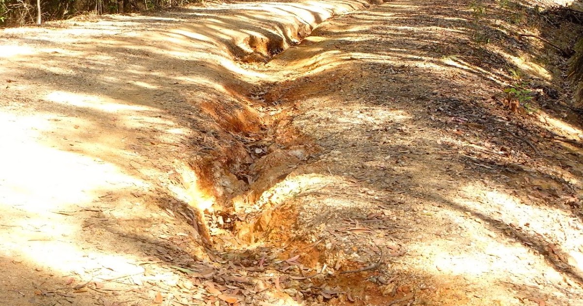 Bellingen/Bowraville road: photographs of damage to Bellingen road ...