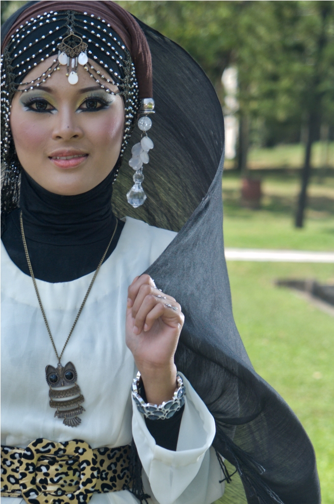 Shanim Beauty Touch: ARABIC MAKEOVER & PHOTOSHOOT