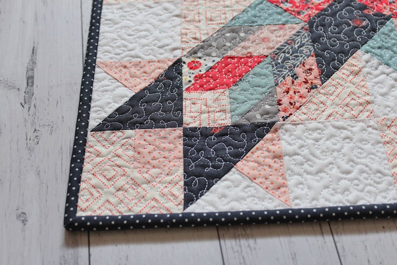 Ophelia Mini Quilt + Your Free February 2018 Calendar - Threadbare ...