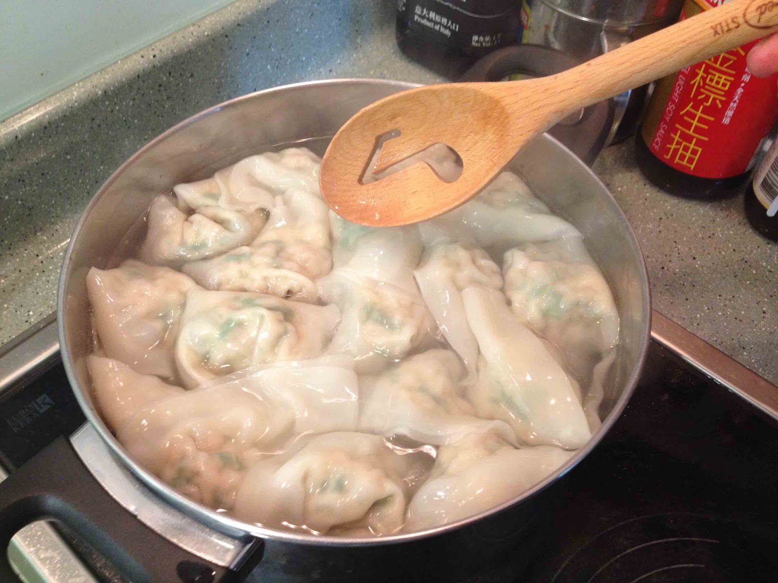 Cómo hacer dumplings chinos | Blogcasting live from Hong Kong