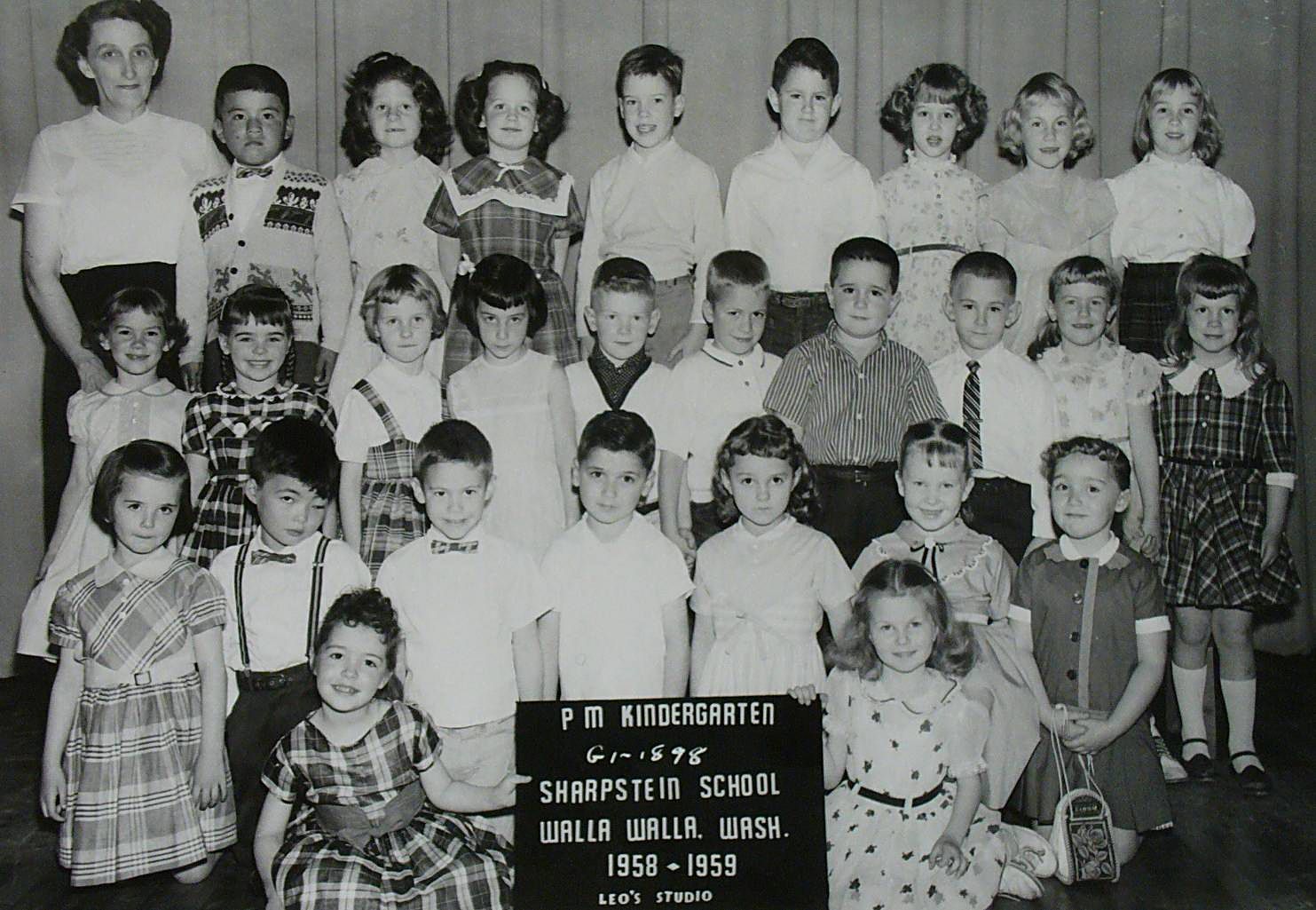 History of Walla Walla Public Schools: Sharpstein Class Photos, 1953-1960