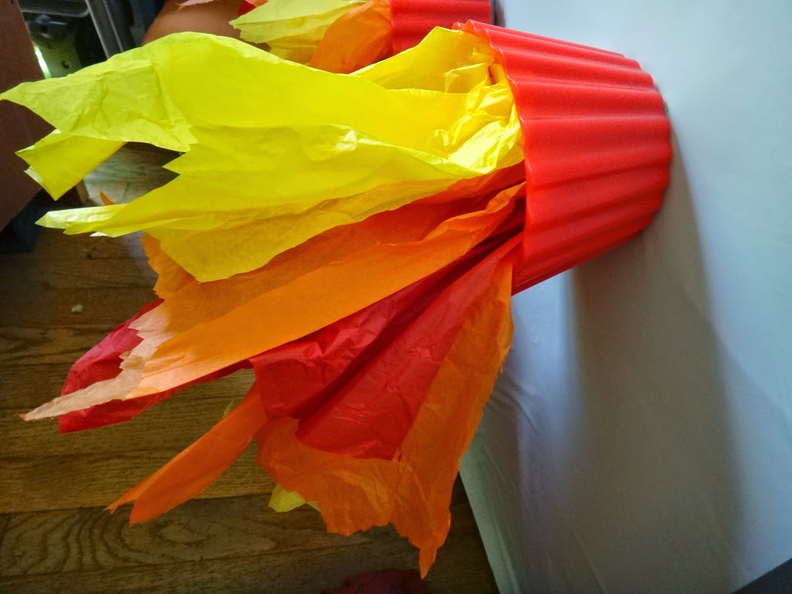 Little Stars Learning: Cardboard Space Ship