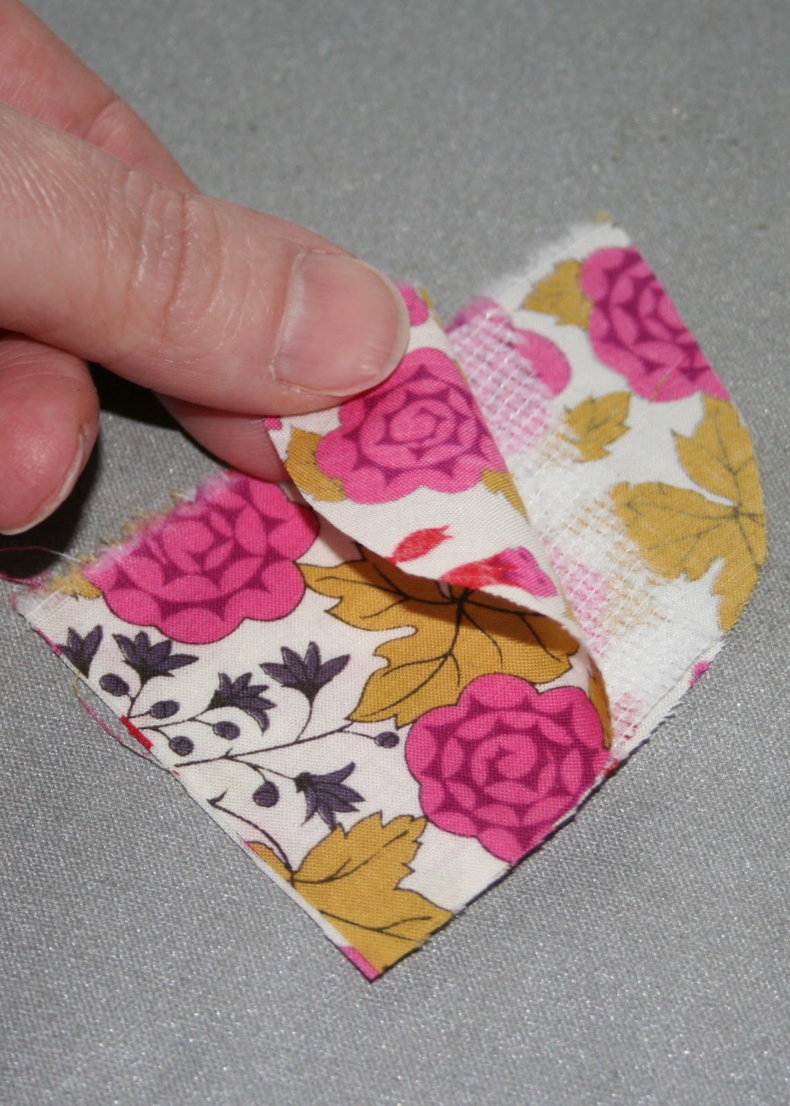 Five and Counting....: Beautiful Buttonholes