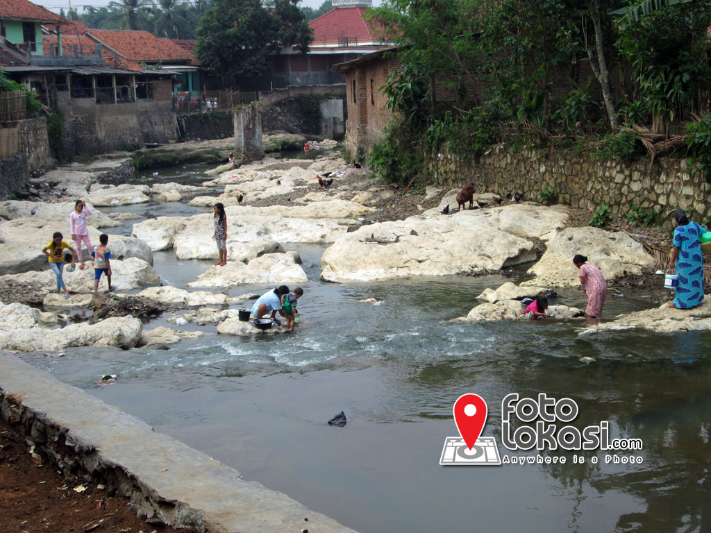 Desa Rumpin Sekilas Suasana dan Perjalanan - Foto Lokasi