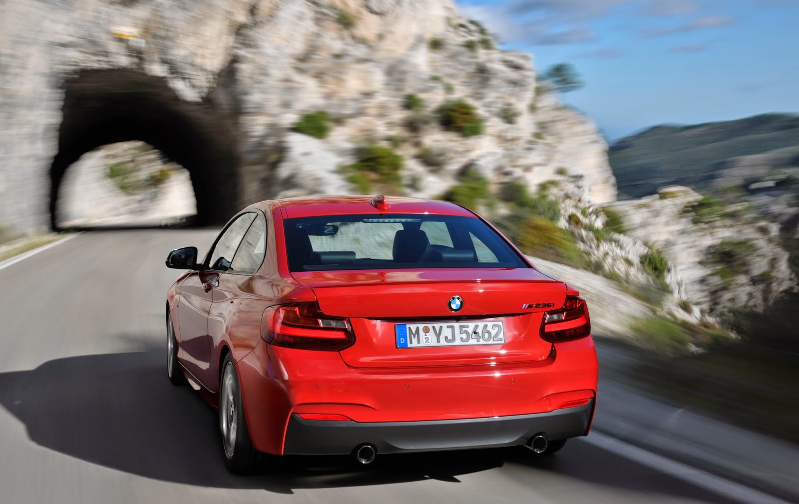 BLOG DO JORNALISTA ARNALDO MOREIRA: GRUPO BMW DE PORTUGAL COMEMORA UMA ...