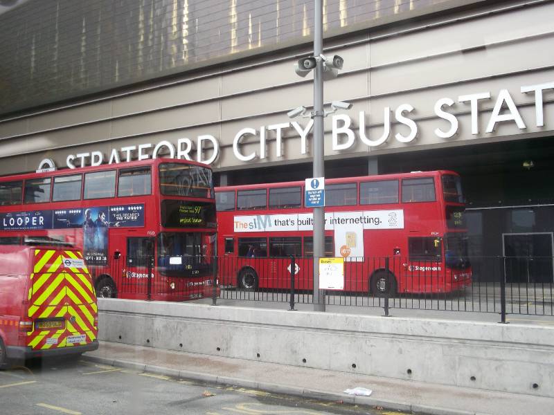 London buses one bus at a time: the return: The D8 Route