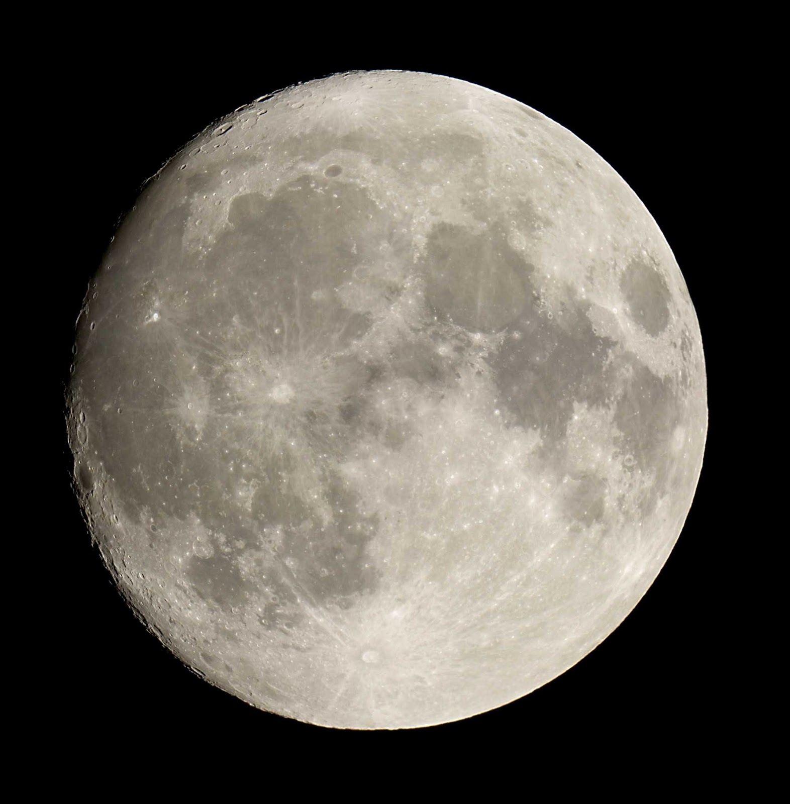 Science Minus Details: the moon dude, the moon