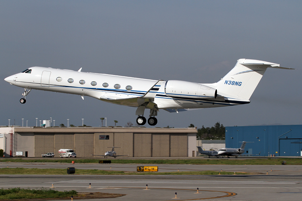 Aero Pacific Flightlines: Gulfstream G550 (c/n 5527) N38NG