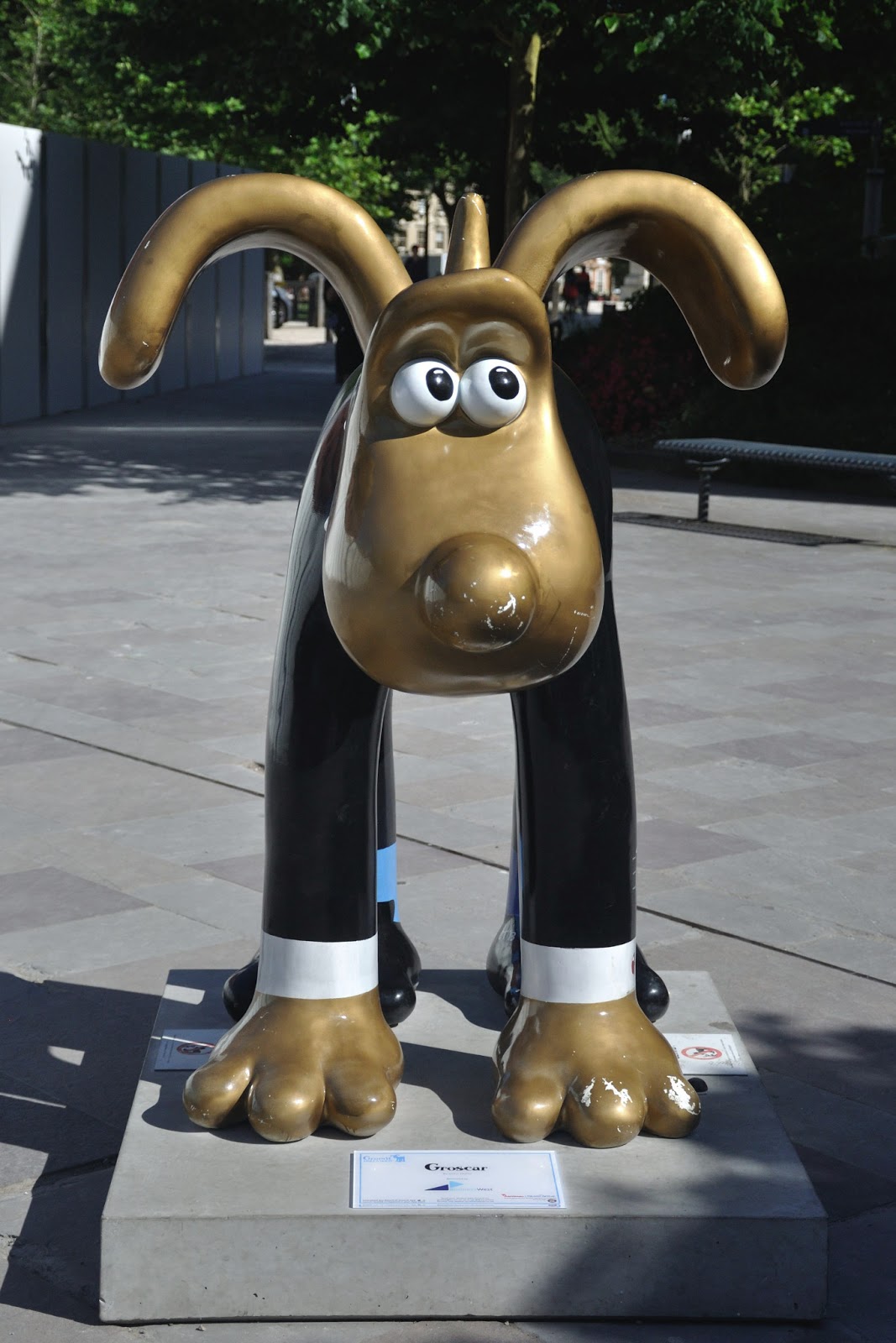 Things that make me go aagghh!: Following the Gromit trail around Bristol