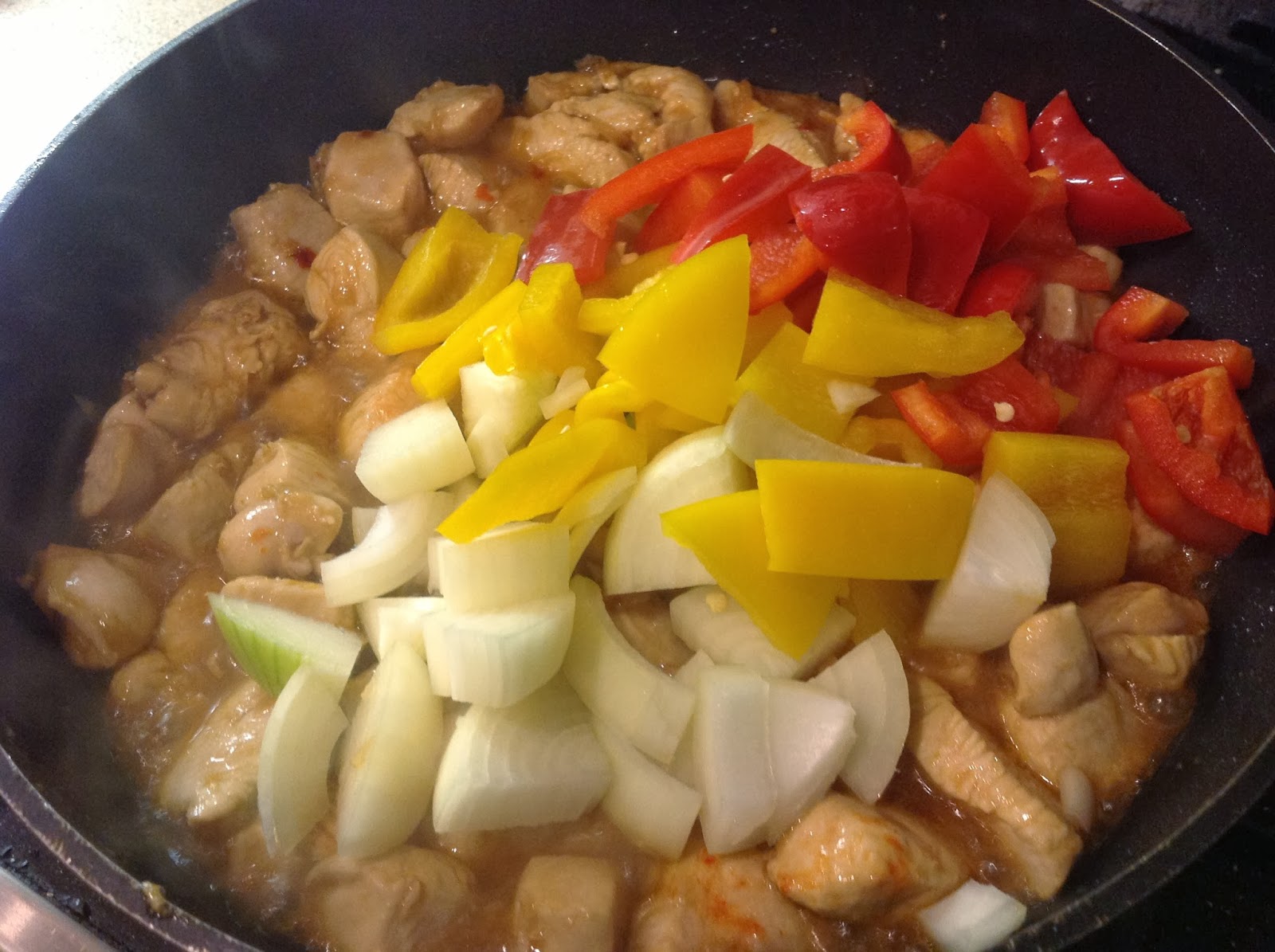 This Muslim Girl Bakes: Hakka Chicken Chilli