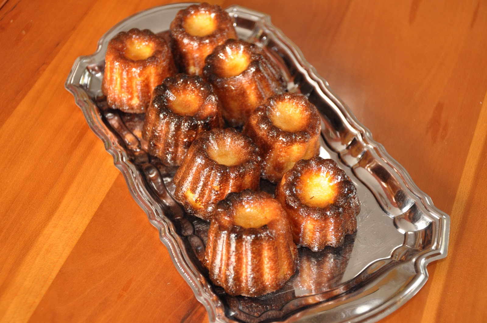 Claire aux fourneaux : Recette : Cannelés bordelais