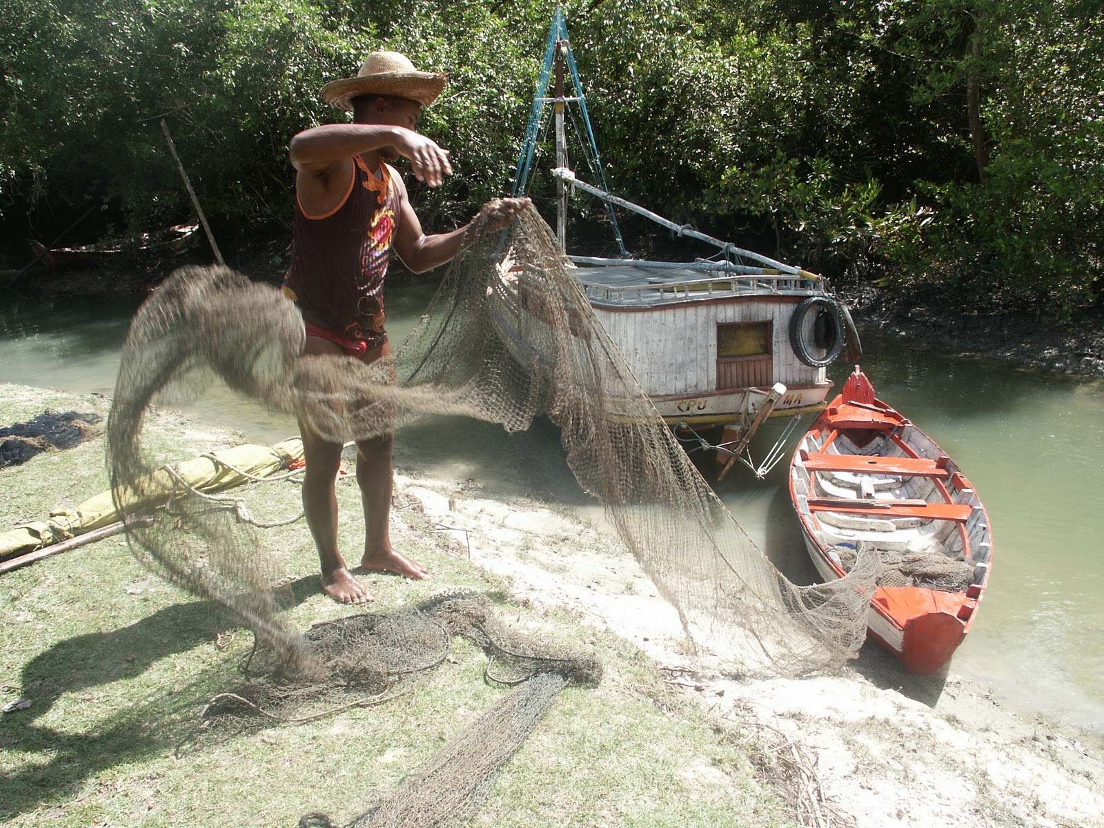 PATRIMÔNIO TRADICIONAL: PESCA ARTESANAL