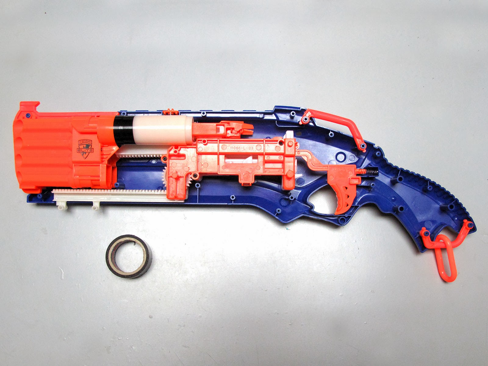 Johnny's Nerf Collection: Nerf Rough Cut 2x4