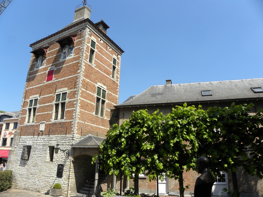 Travels - Ballroom Dancing - Amusement Parks: The main attraction of ...