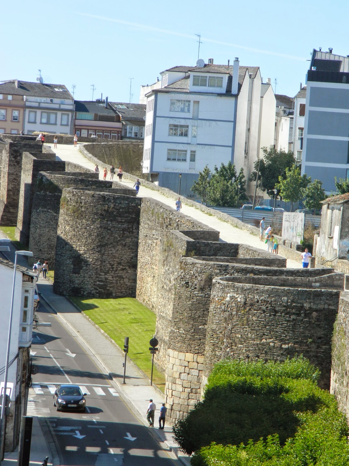A Lovely Life, Indeed: Lovely Lugo...A Stroll Around the Wall