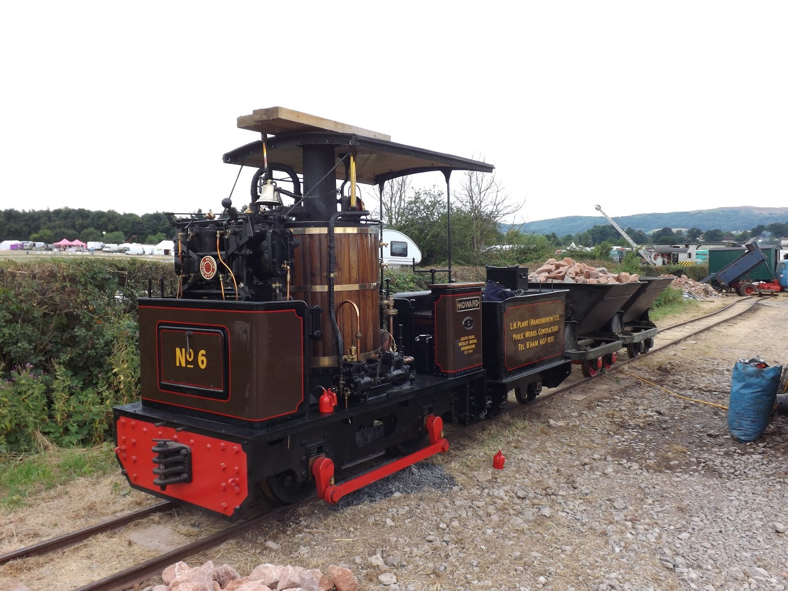 Sam's World: Welland Steam Rally: Road Making With "Howard"...