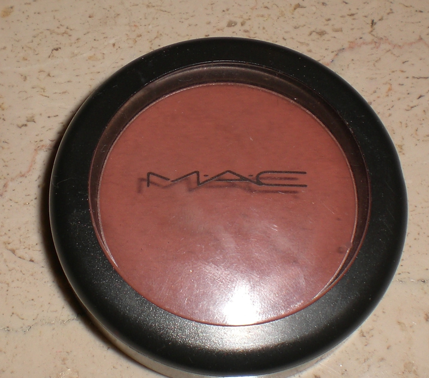 Cotton Candy Fro: MAC Raizin Powder Blush