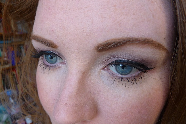 Click and Make-Up Beauty Blog: Scouse Brows in association with Sleek ...