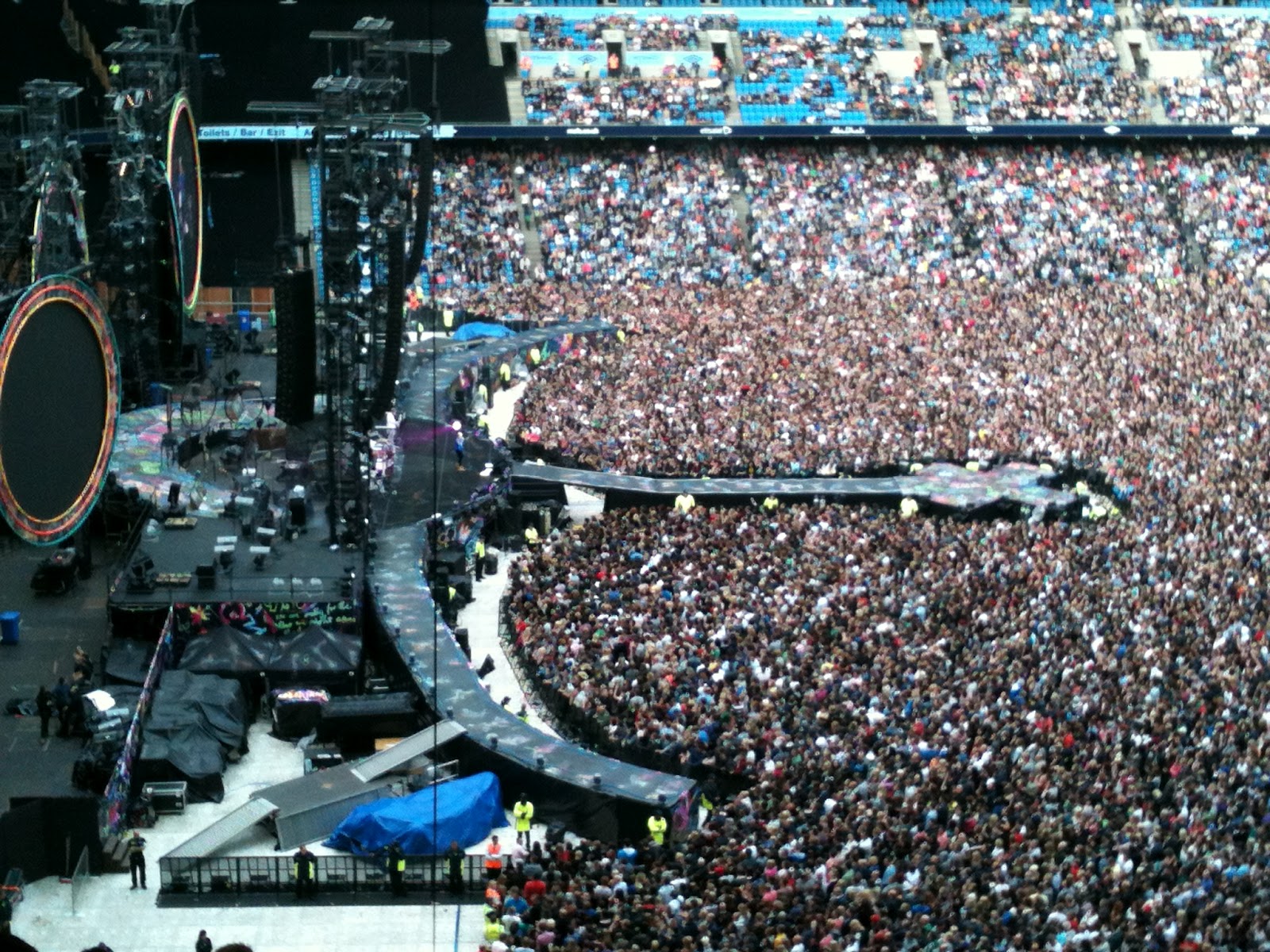 The Crystal Gazer: Coldplay, Manchester 10th June 2012