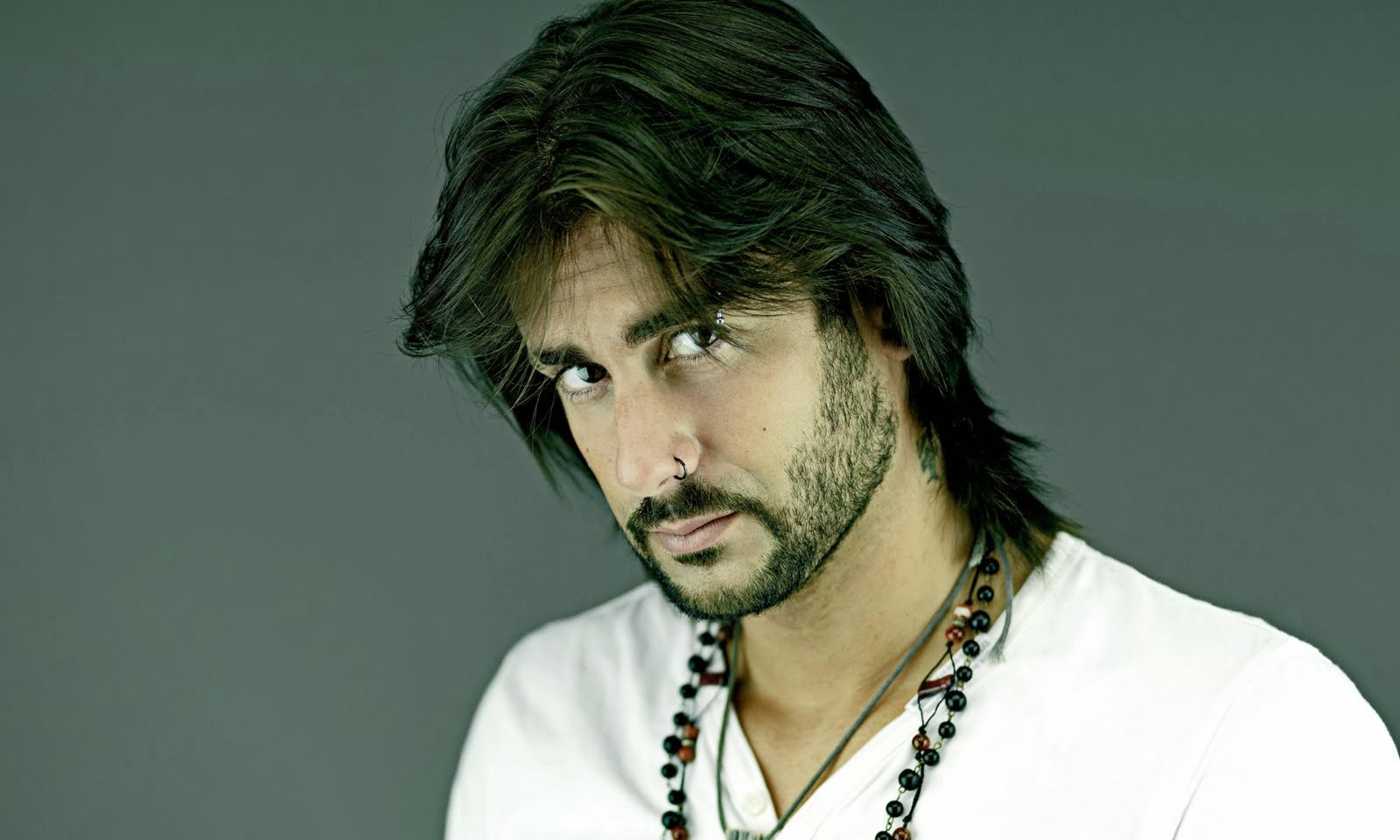 Muriendo de amor en 3,2,1...ya: Melendi
