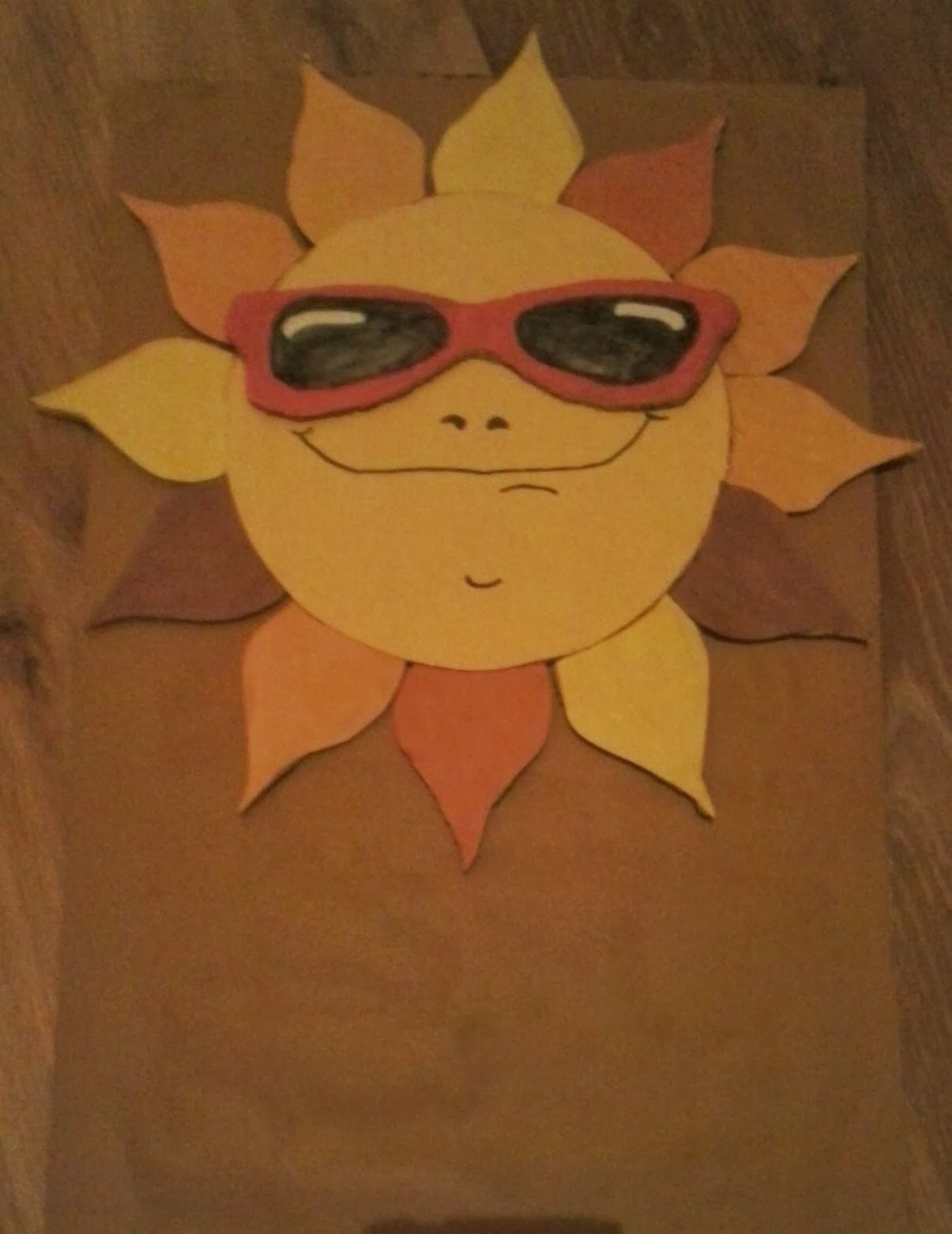 Expresión plástica y visual: Sol de cartón