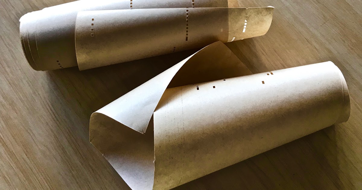 Rustnstuff: Scroll book container finished