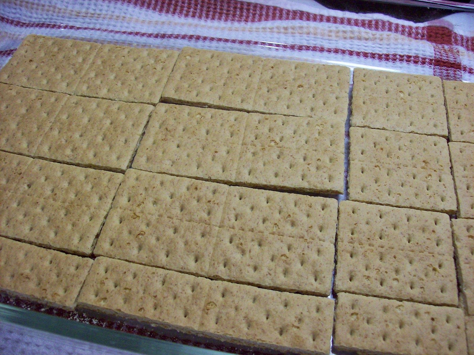 Pineapple Cream Squares--No Bake