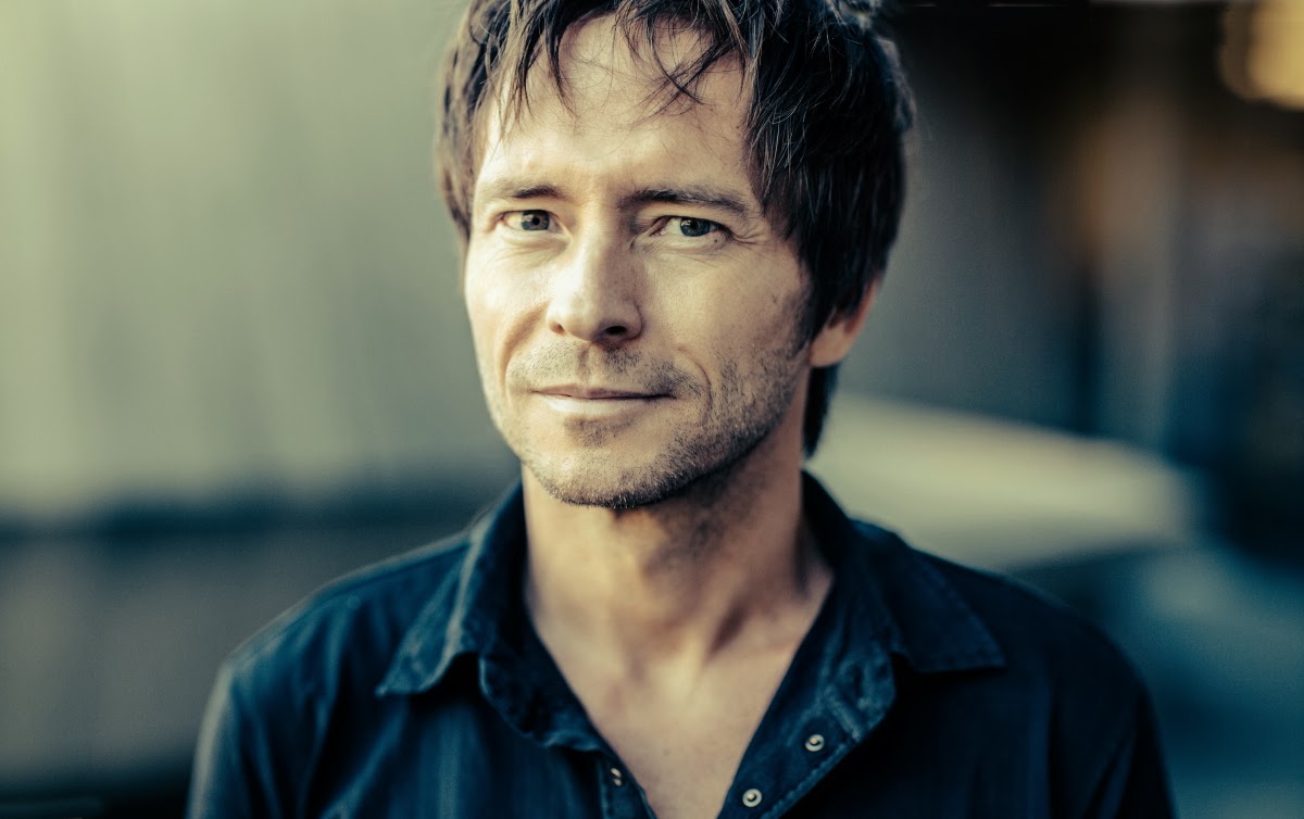 T.A.: Edward Frenkel : Love and Math