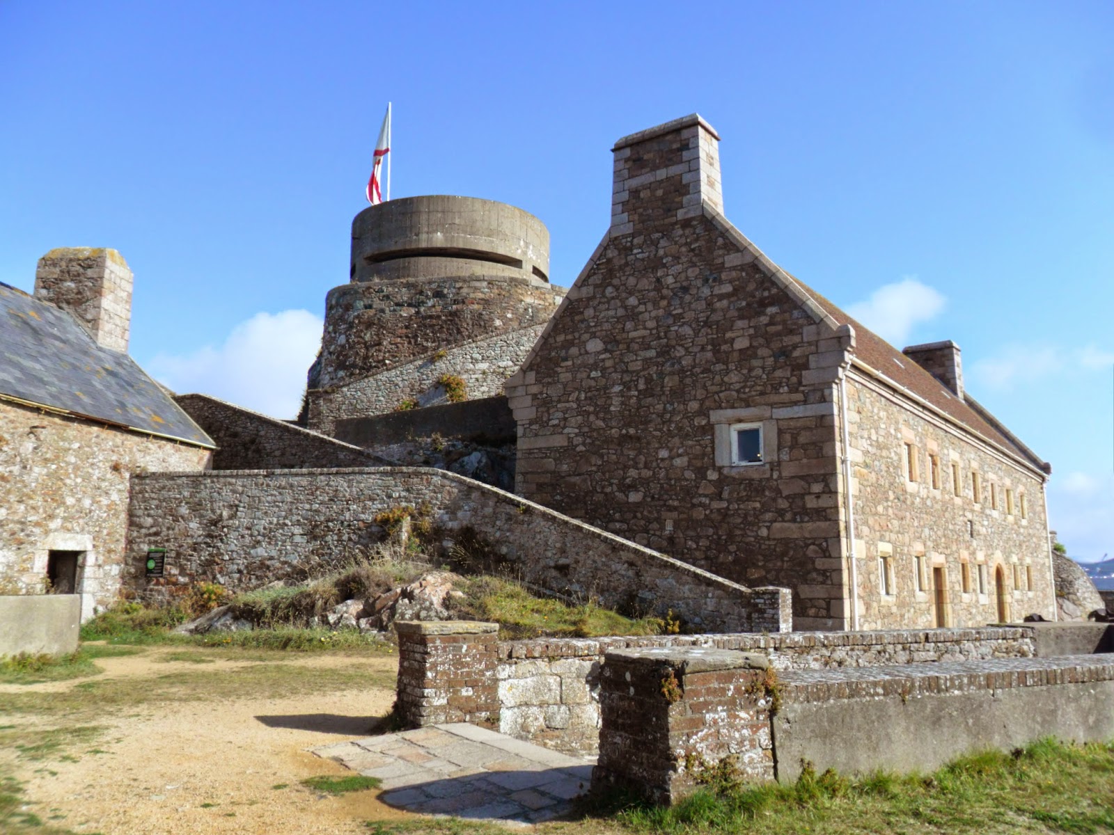 The Castle Hunter: Elizabeth Castle - Jersey