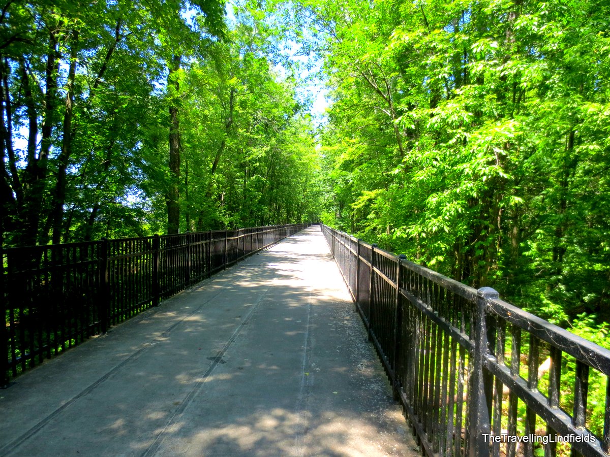 The Travelling Lindfields: The Island Line Trail: Cycling across Lake ...
