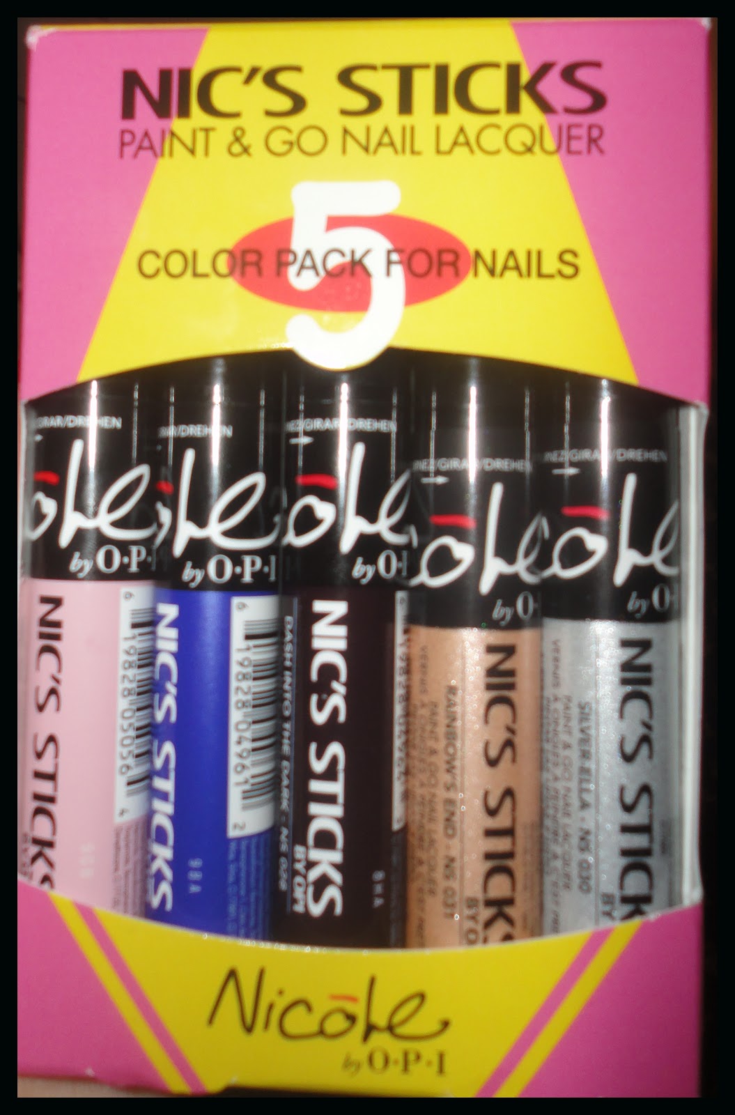 December 2011 ~ Lost Girl's Notes