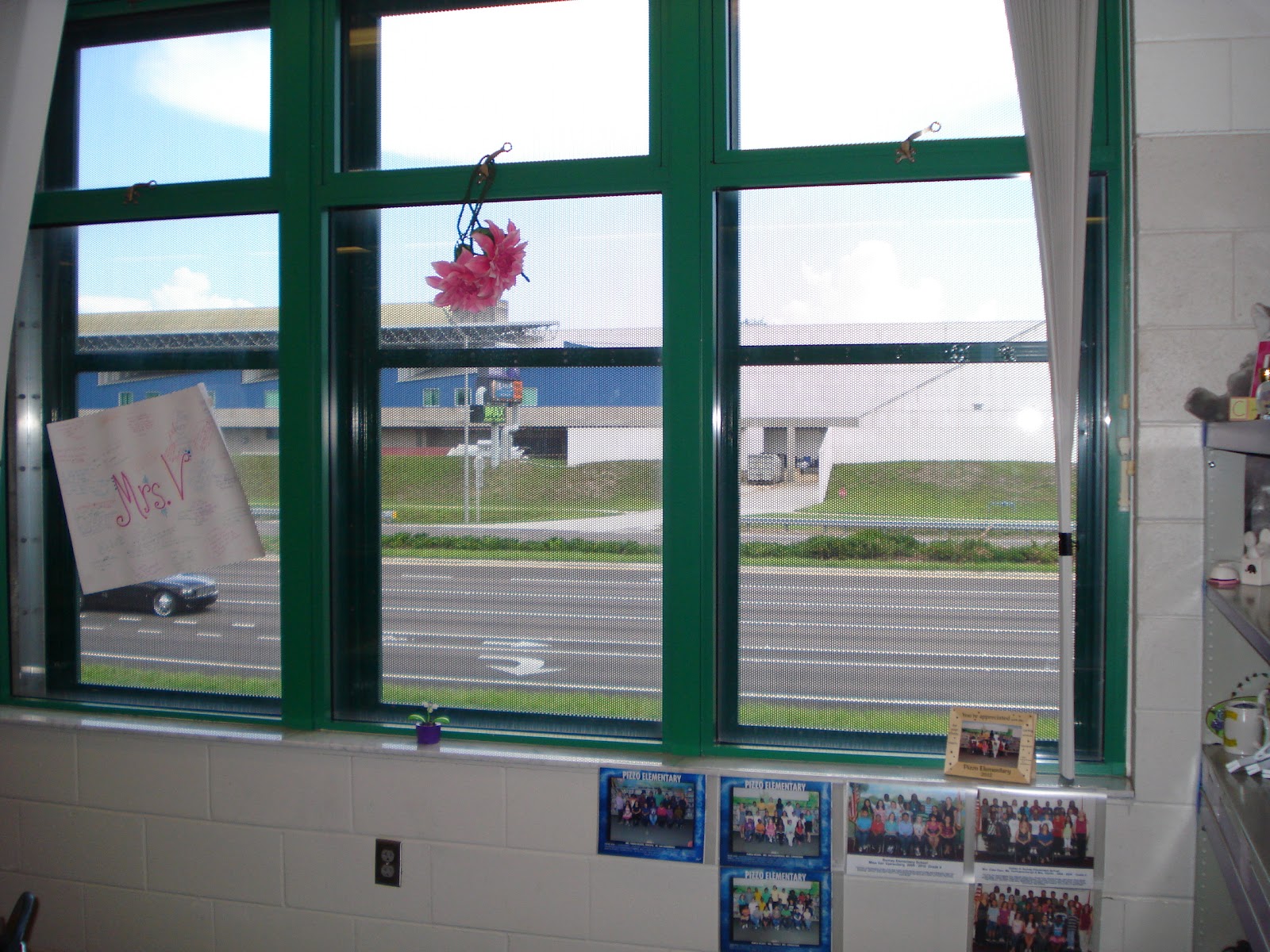 24-7 Teacher: First Day Down & Going on a Classroom Tour