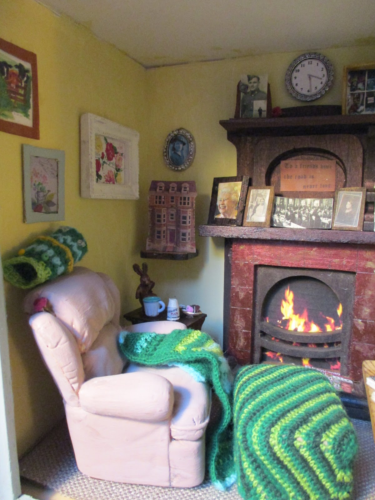 Cestina's dolls houses: Rose's Room