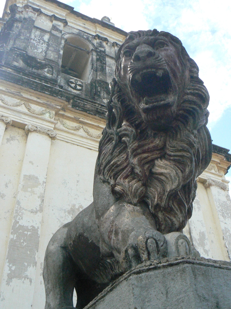 Santa un Nikaragva: Leona - Nikaragvas ziemeļu pērle